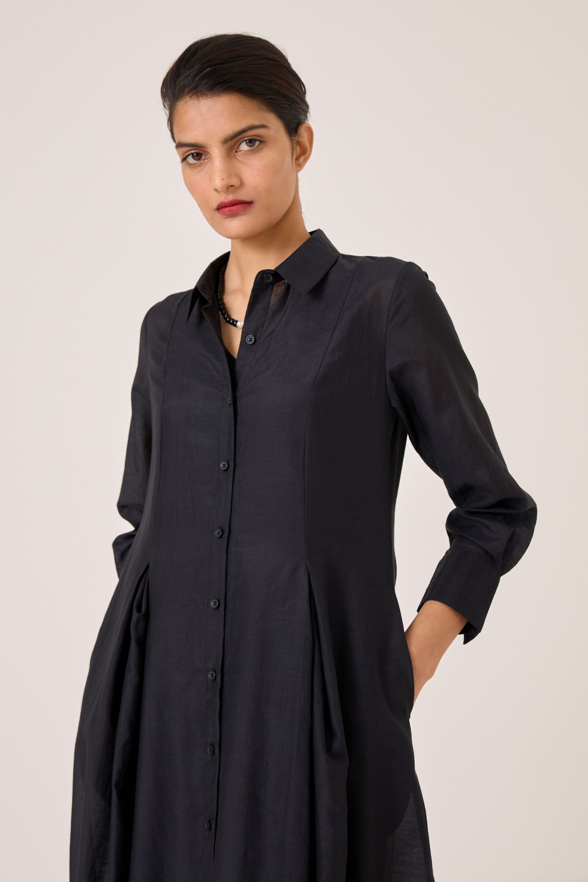 Jini | Black Shirt Dress – clothostudio