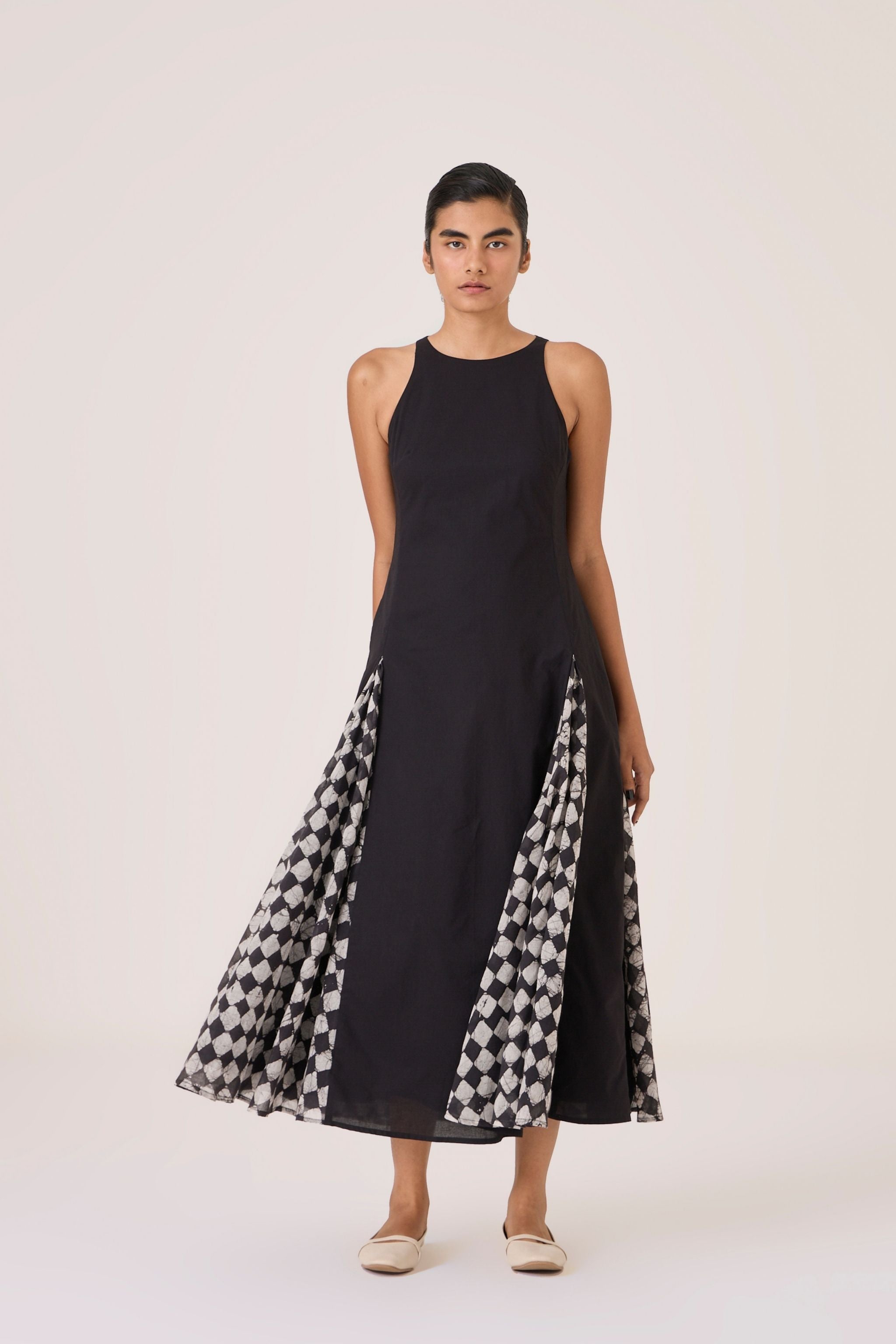 Ruwan | Black Panelled Midi Dress – clothostudio